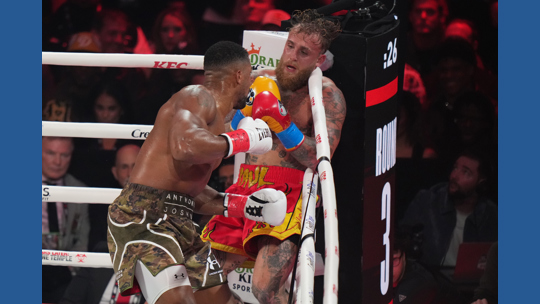 Anthony Joshua knocks out Jake Paul in 6th round to win heavyweight ...