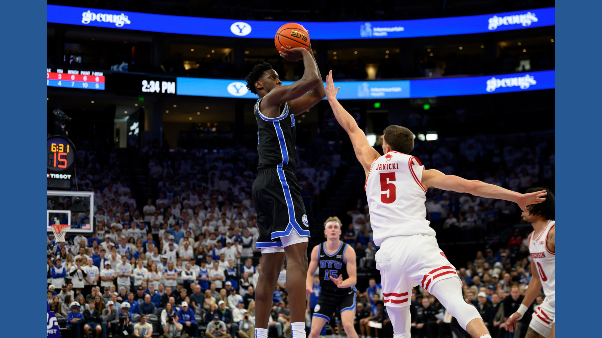 No. 9 BYU's Richie Saunders scores 26 points in 98-70 win over No. 23 Wisconsin | kens5.com