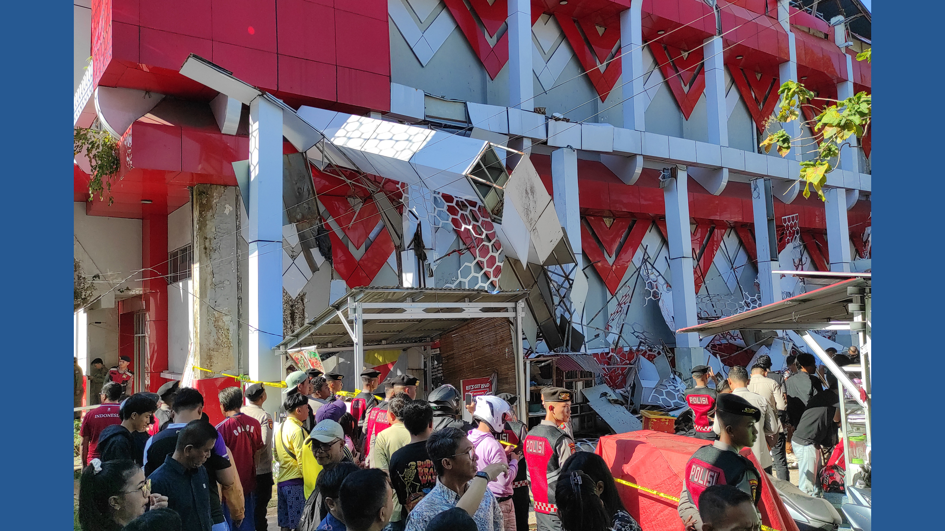 Powerful magnitude-7.4 earthquake strikes in Indonesia's Molucca Sea ...