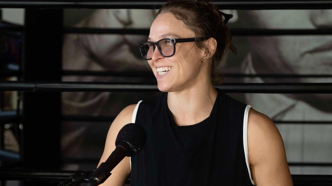 How much money are Ronda Rousey and Gina Carano getting paid to fight ...