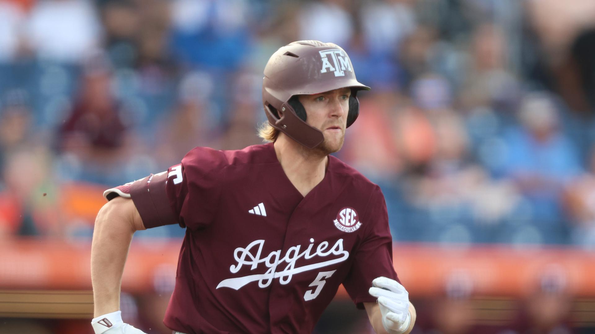 Texas A&M bests Kentucky at College World Series 5-1 | kens5.com