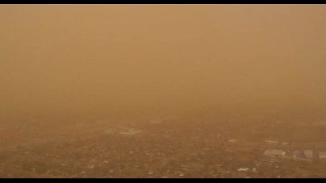 High wind gusts hit Texas Panhandle, topple 18-wheelers | kens5.com