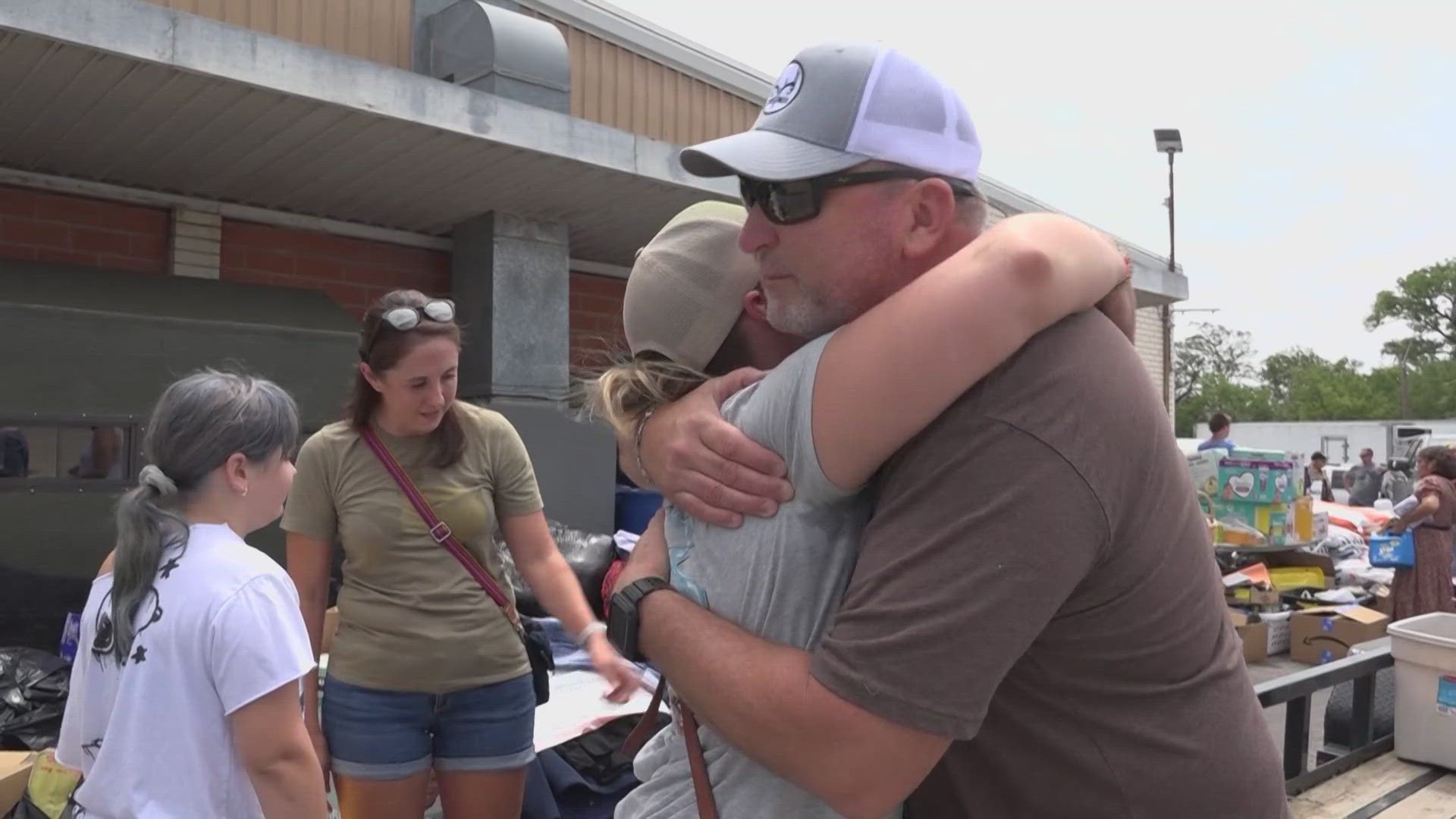 Operation Texas Strong brings hope to flood victims with RVs | kens5.com