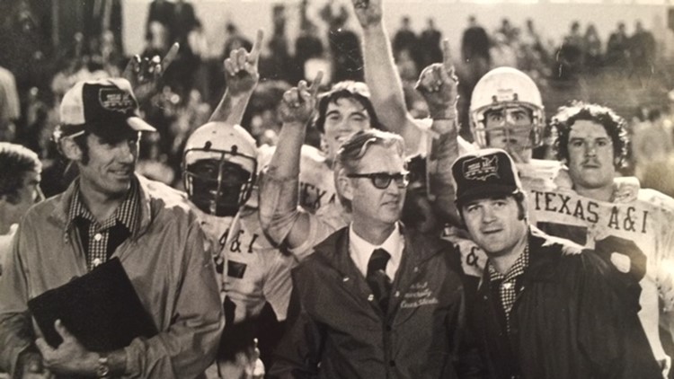 Larry McFarland, standout offensive lineman on Texas A&I national-title ...