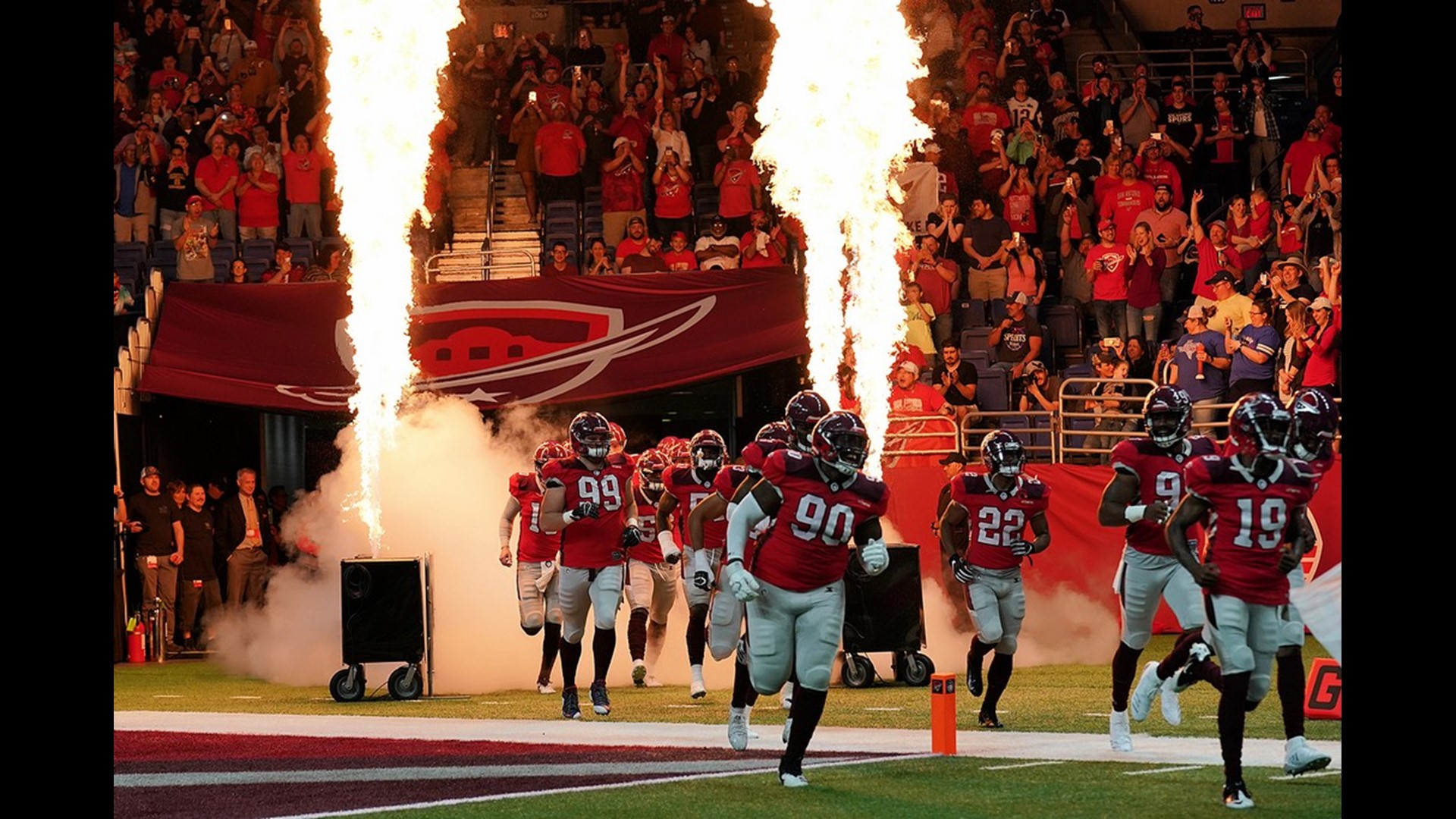 Led by backup QB, Commanders move to 5-2 with win over Stallions ...