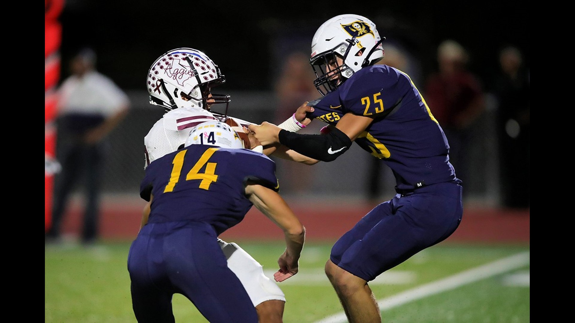 Poth Pirates defeat the Poteet Aggies | kens5.com