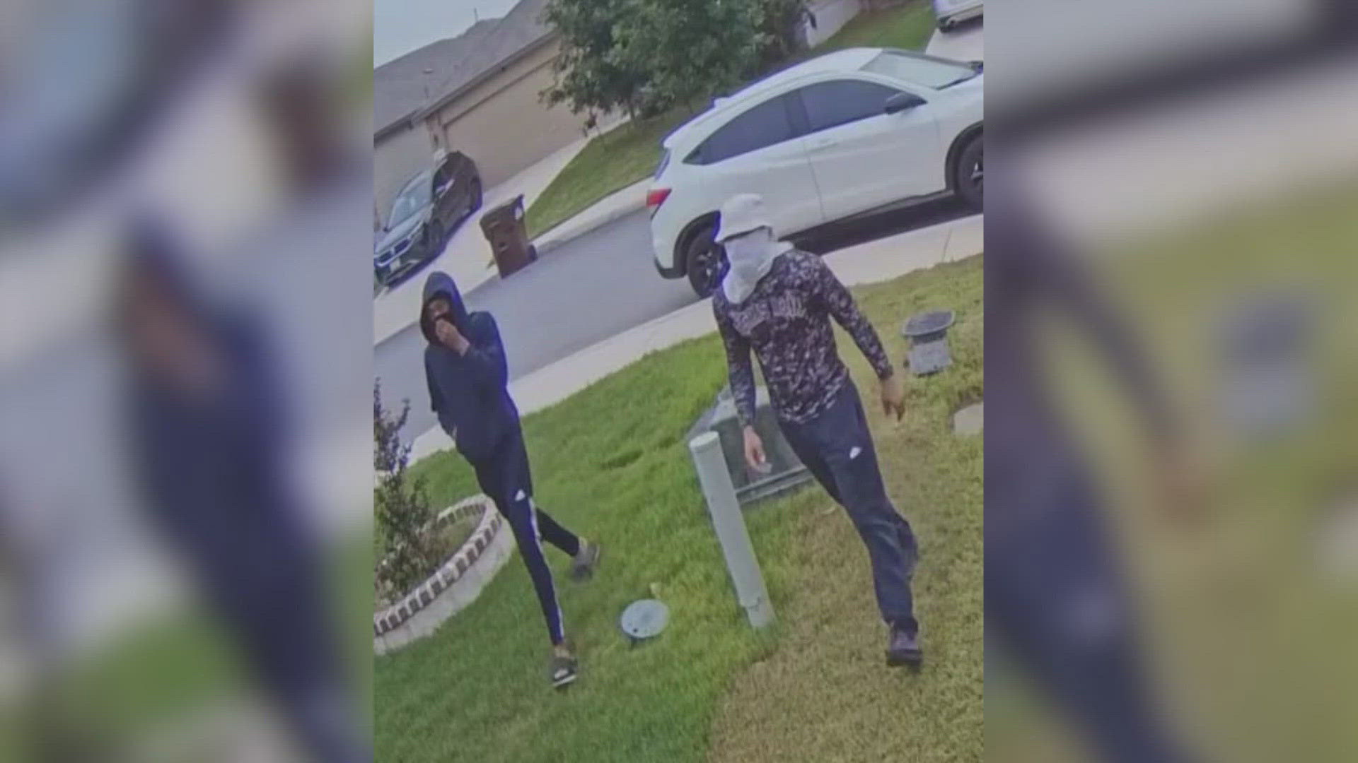 BCSO asking for help identifying men who tried to break into home | kens5.com
