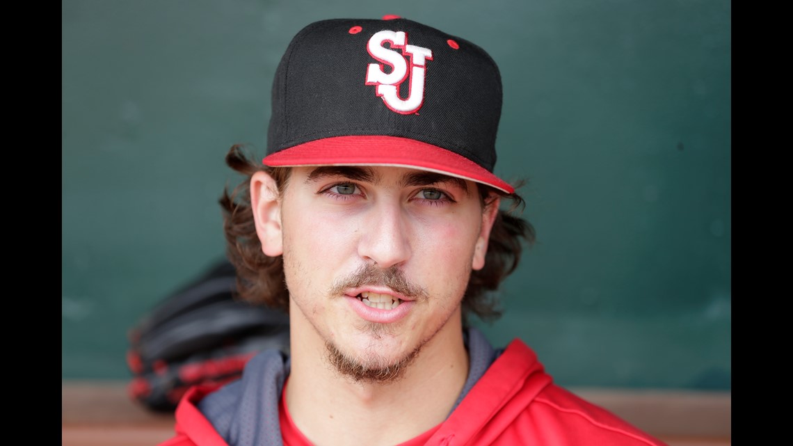 Hackimer dominating as St. John's stingy, sidewinding closer | kens5.com