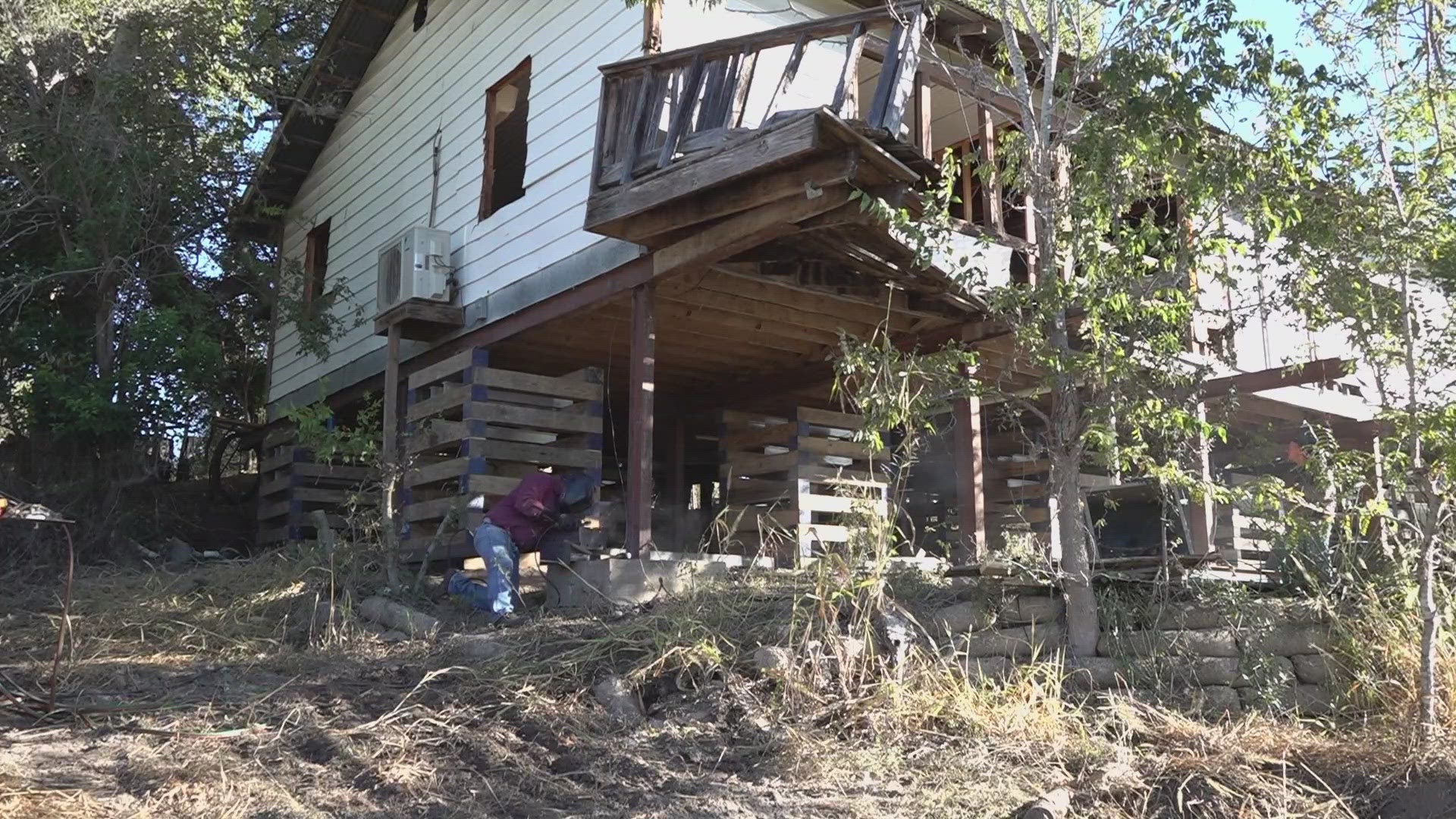 Texas flooding updates: Searches continue in Kerrville, death toll at ...