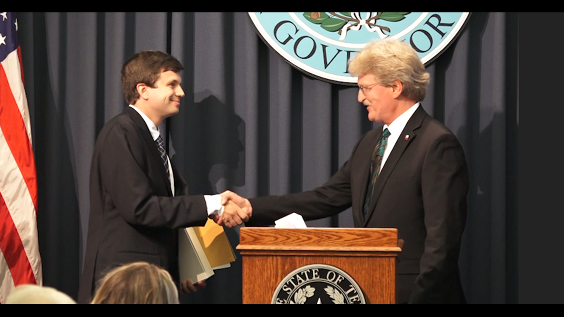 New 'Samuel Allen Law' to help drivers with communication challenges in ...