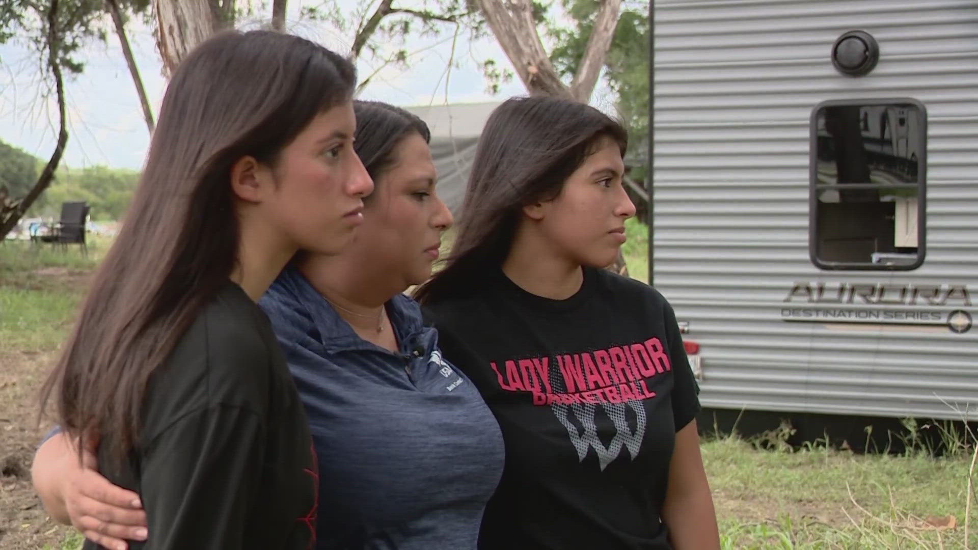 Sisters trapped inside RV saved by father, veteran during Texas floods ...