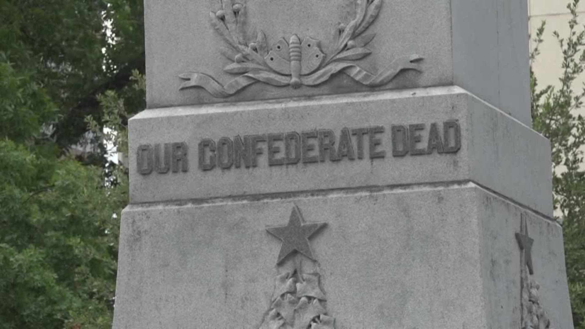 S.A. councilmen call on relocation of Confederate monument | kens5.com