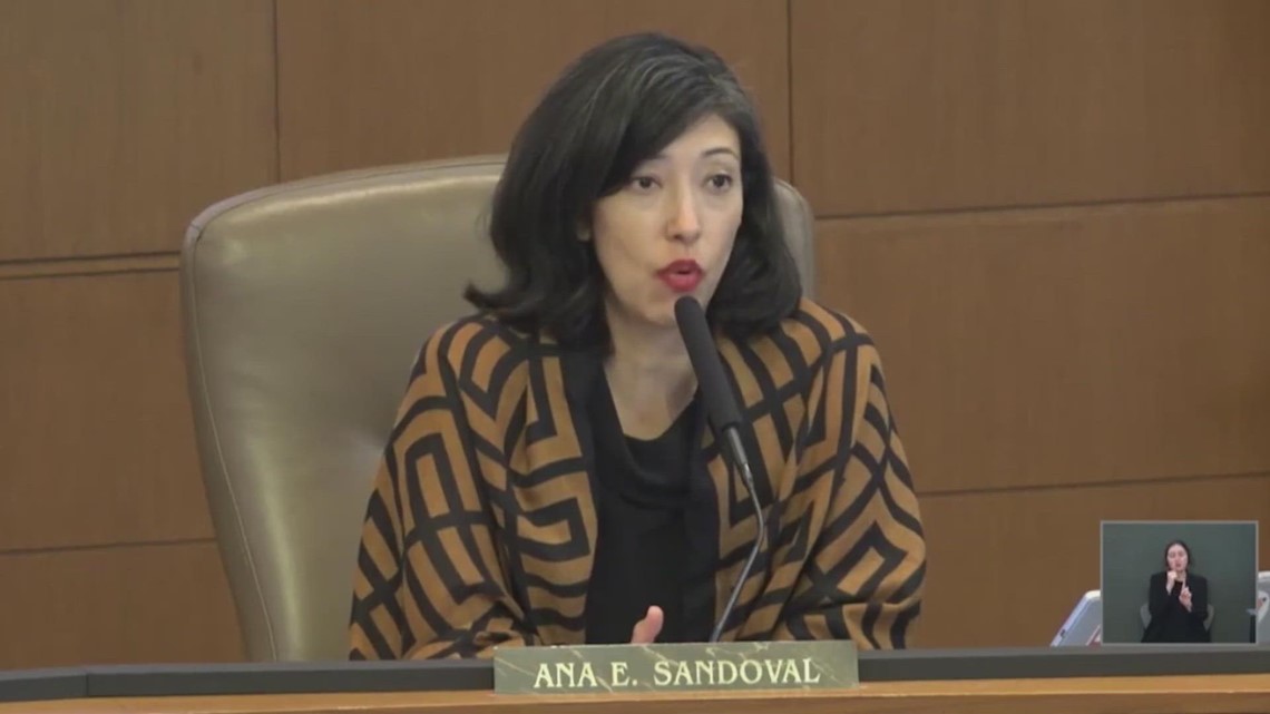 The city council will accept Ana Sandoval's resignation | kens5.com