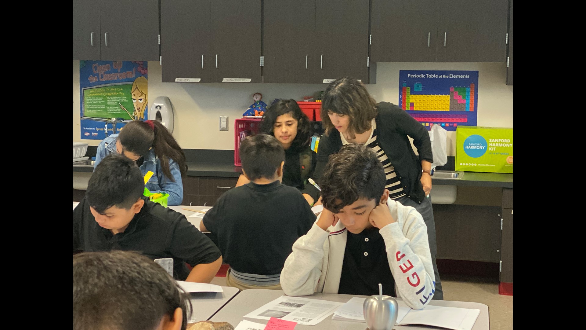 Iliana Trobaugh wins KENS 5 Credit Human EXCEL award for SAISD | kens5.com