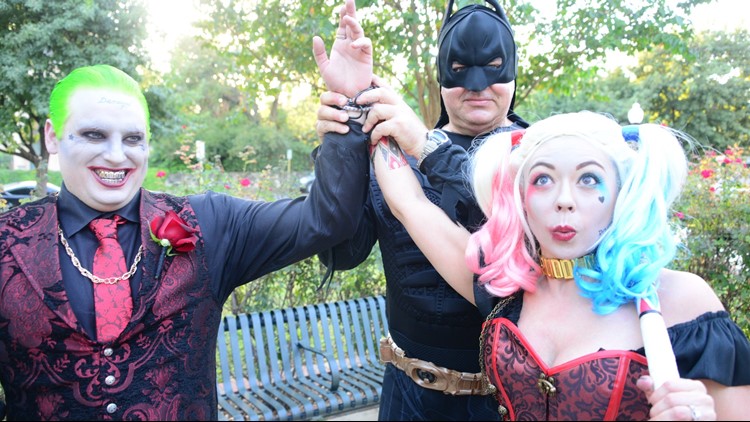 Unique Halloween themed wedding, Joker and Harley Quinn tie the knot | kens5.com