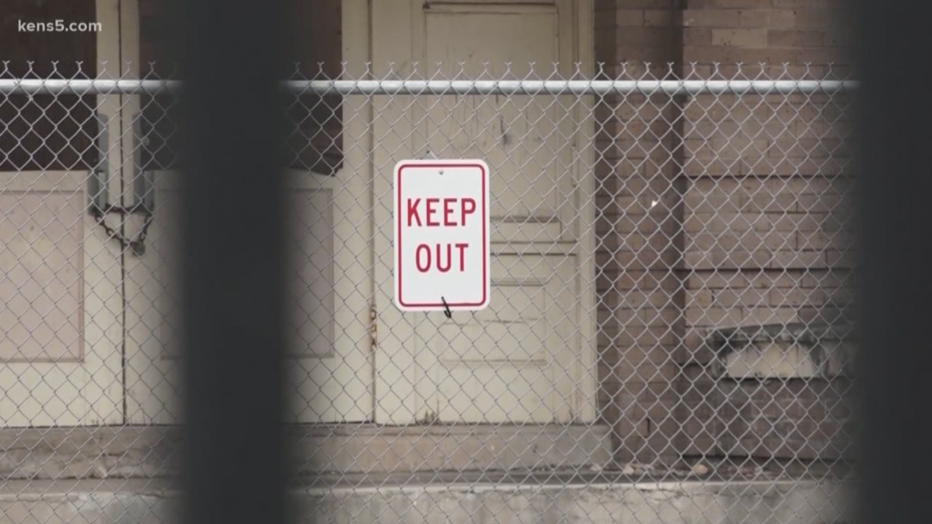 Agreement removes old Beacon Hill building, adds SAISD curriculum ...