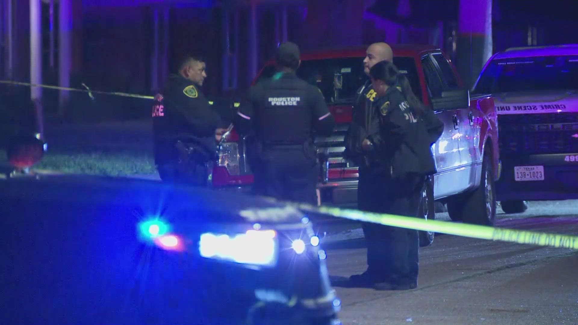21-year-old Houston woman found dead in trunk of her car after being ...