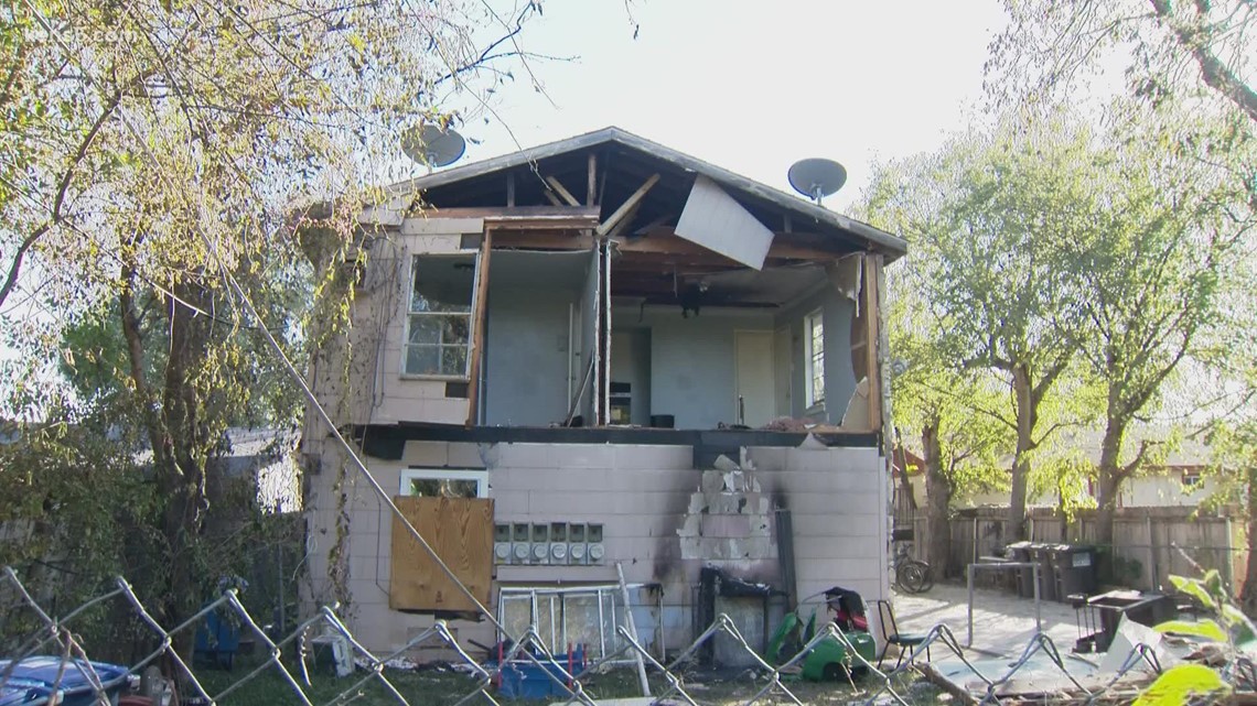 New video shows duplex after explosion on the Southwest Side | kens5.com