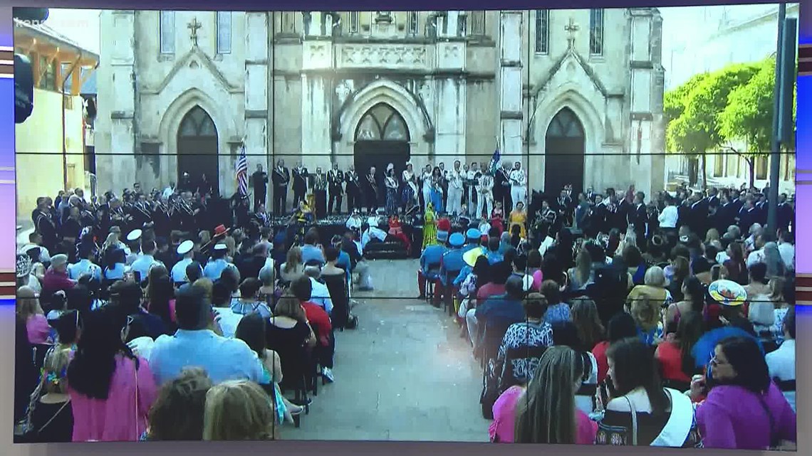 El Rey Feo crowned on day 2 of Fiesta, here's what's happening at ...