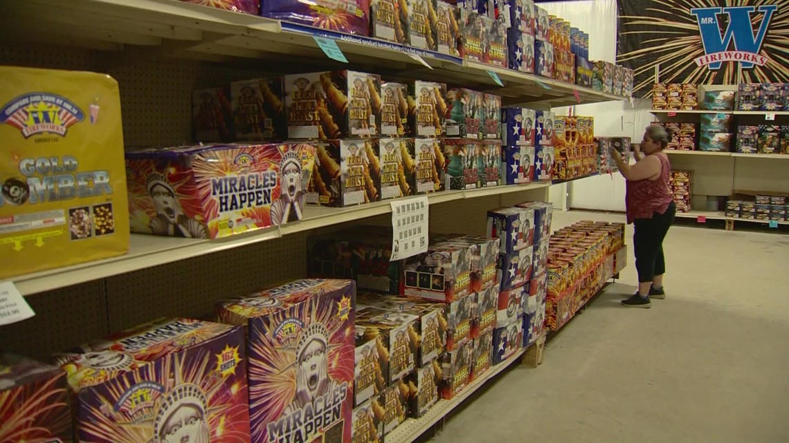 Texas vendors now selling fireworks for New Year's Eve | kens5.com