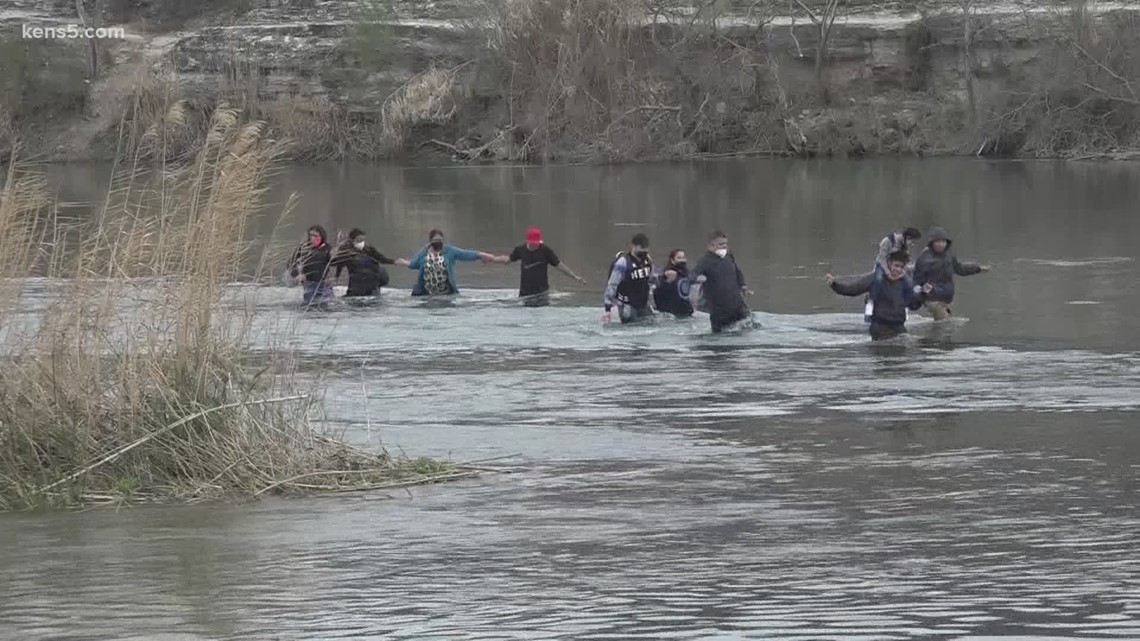 Record number of migrant deaths reported this year in Del Rio | kens5.com