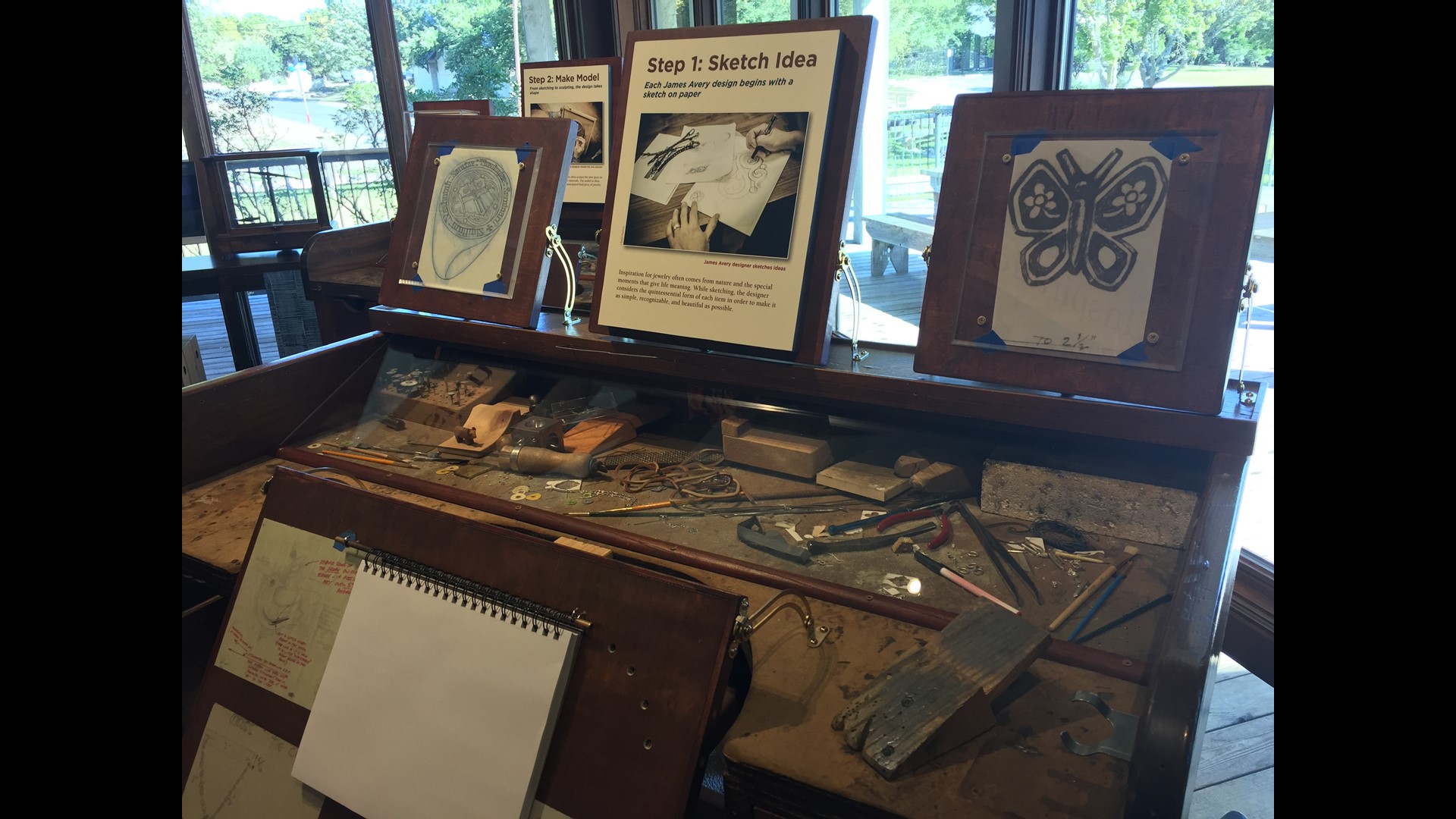 Made in S.A. - On the Road: A look inside James Avery Craftsman | kens5.com