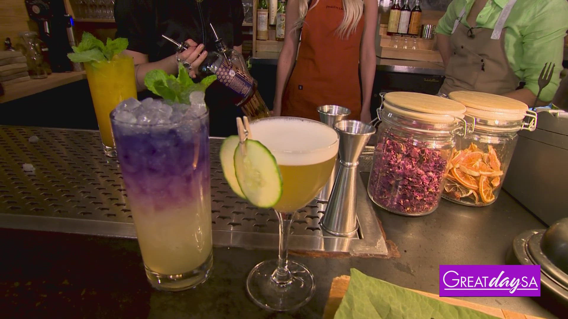 Crafted Cocktails and Mocktails at Pharma Table | Great Day SA | kens5.com
