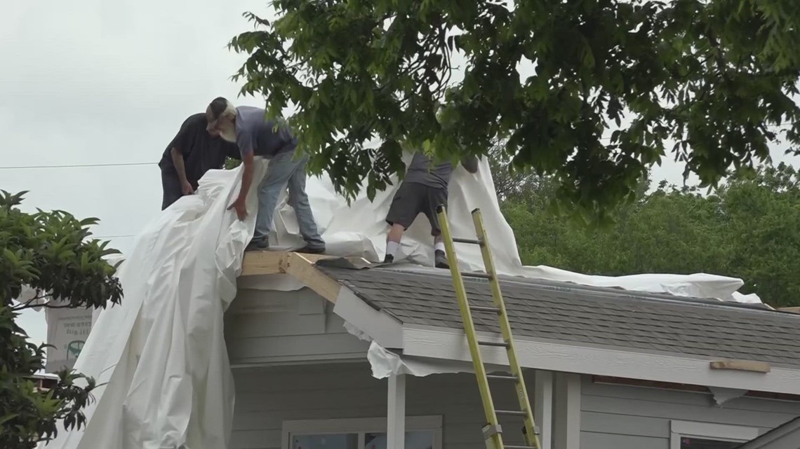 Brick and mortar neighbors fighting a modular home. Here's what city ...