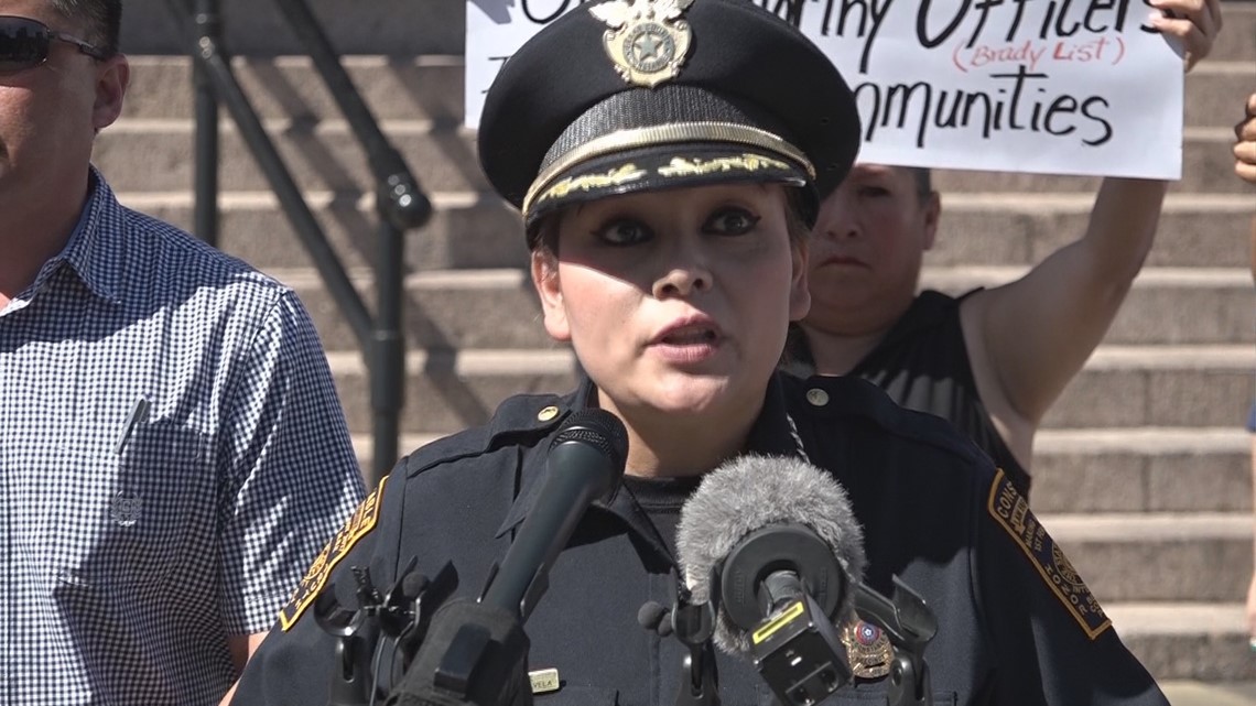 Precinct 2 constable addresses allegations against her | kens5.com