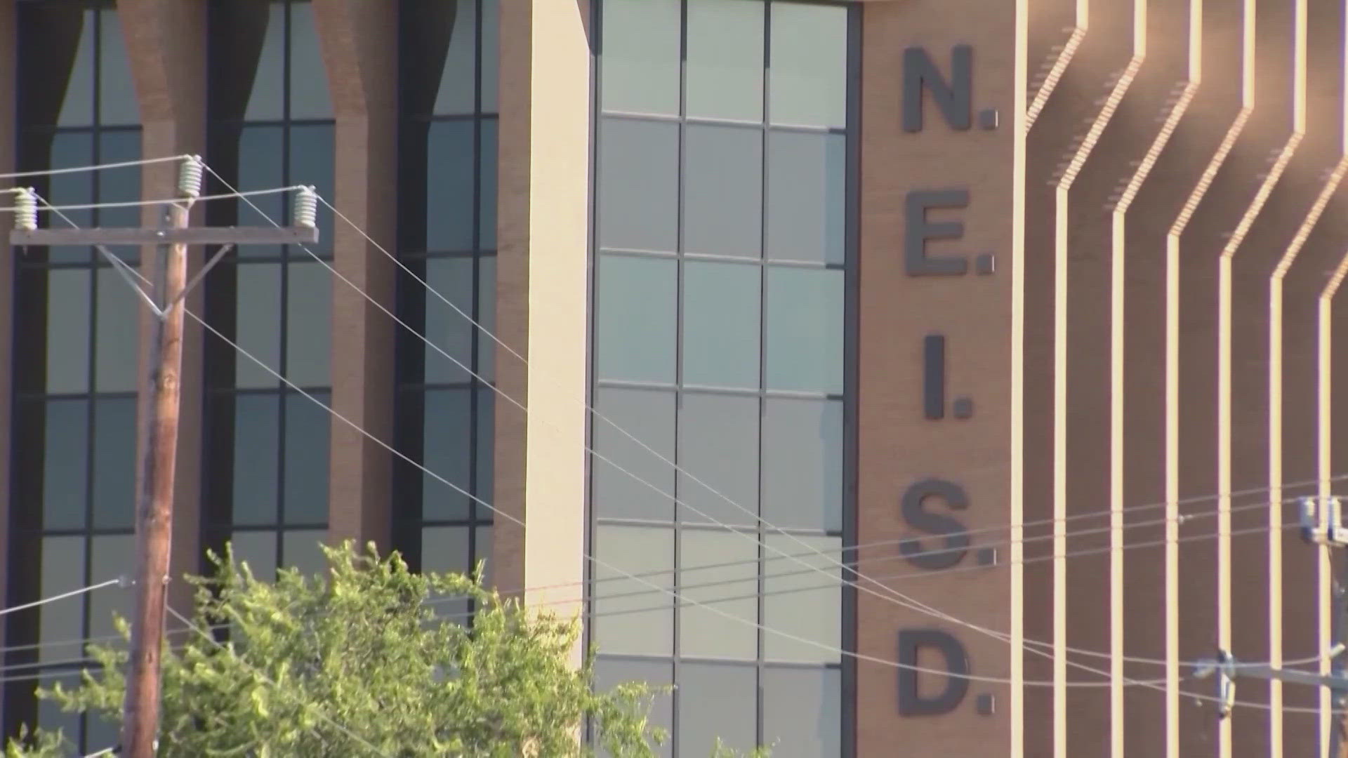 Texas Education Agency warns North East ISD over cellphone policy non ...