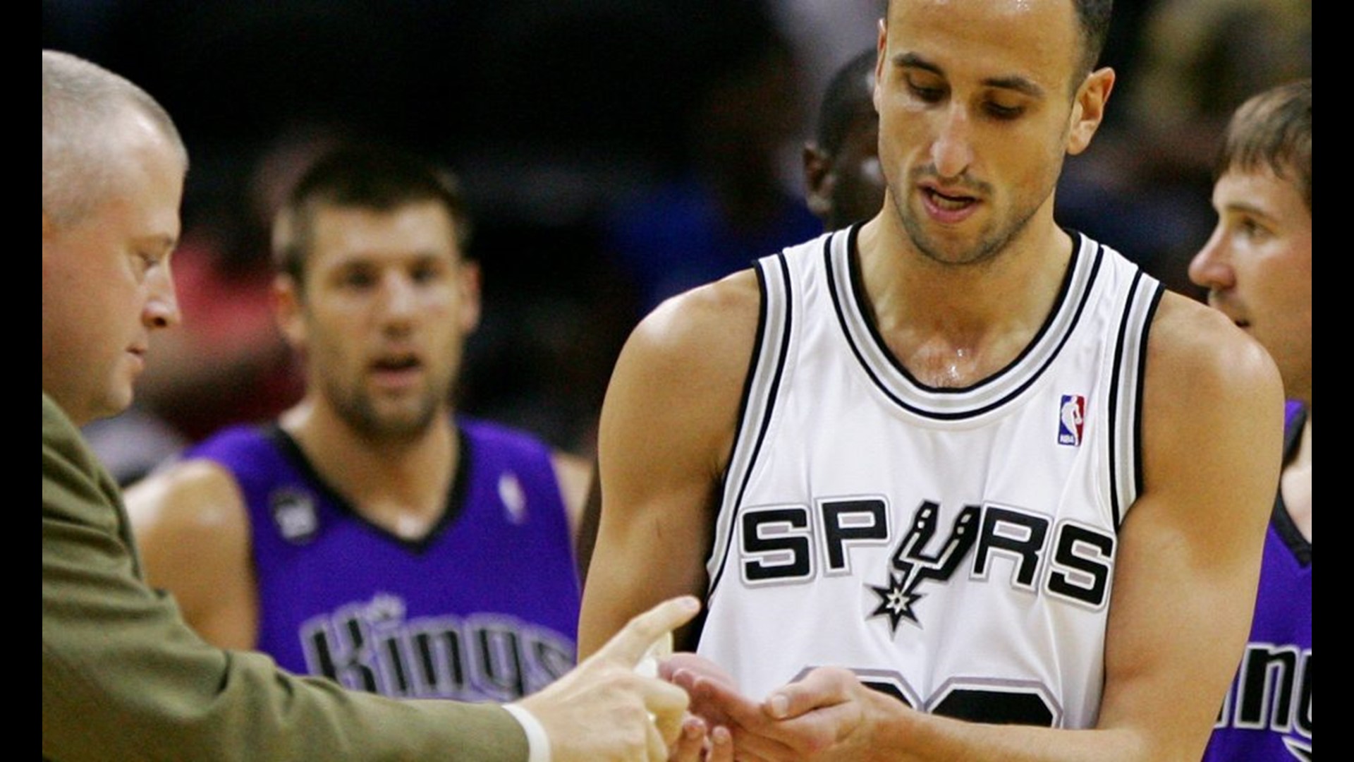 BATMANu: Remembering that time Manu swatted a live bat in the middle of ...