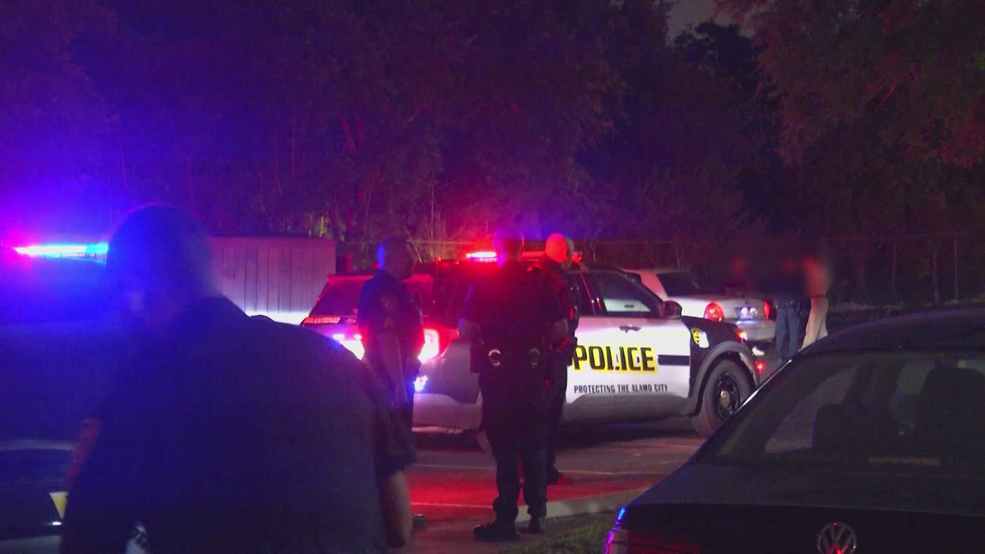 Man Invited Into A Family s Home Starts Shooting And Leaves One Woman