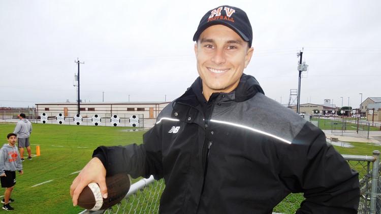 H.S. FOOTBALL: Medina Valley led by dynamic father-son coaching tandem ...