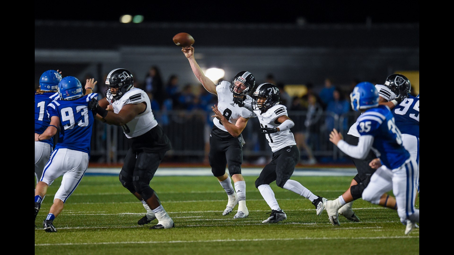 PHOTOS: Steele tops New Braunfels at Unicorn Stadium | kens5.com