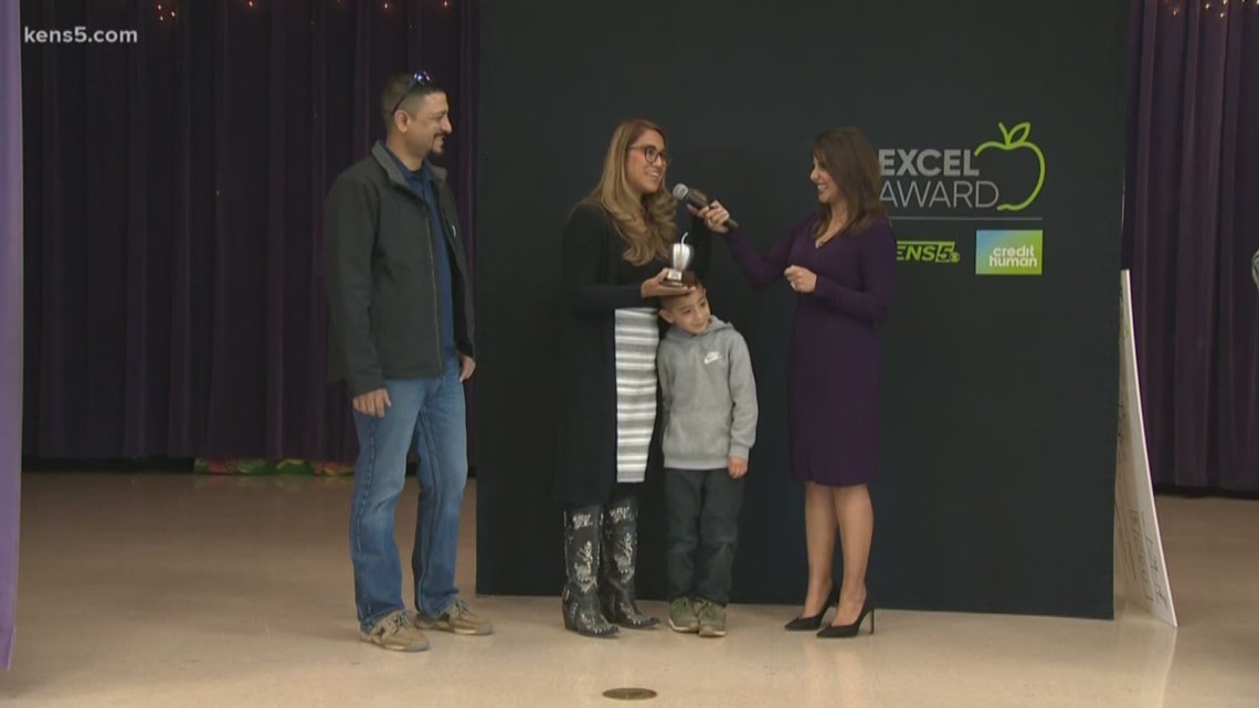 Iris Reyes, winner of EXCEL award for Somerset ISD | kens5.com