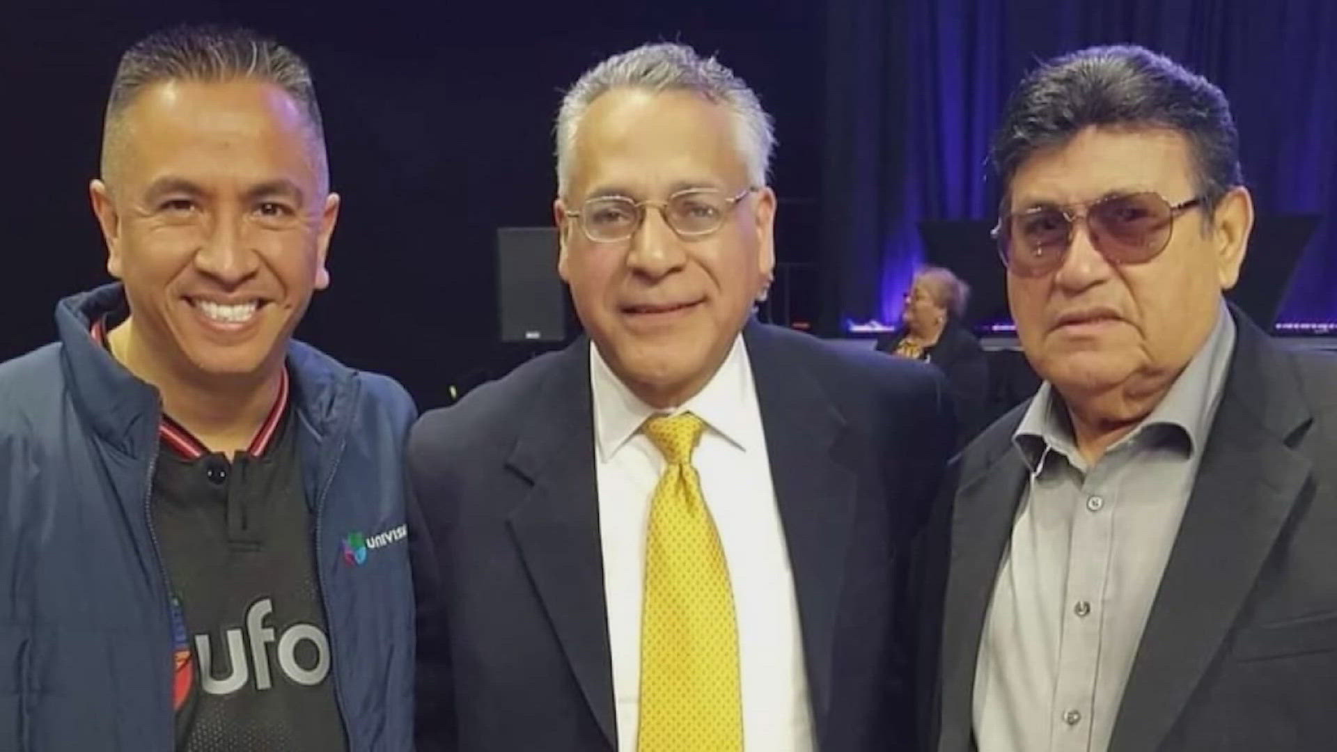 Many continue to react to passing Selena's father, Abraham Quintanilla ...