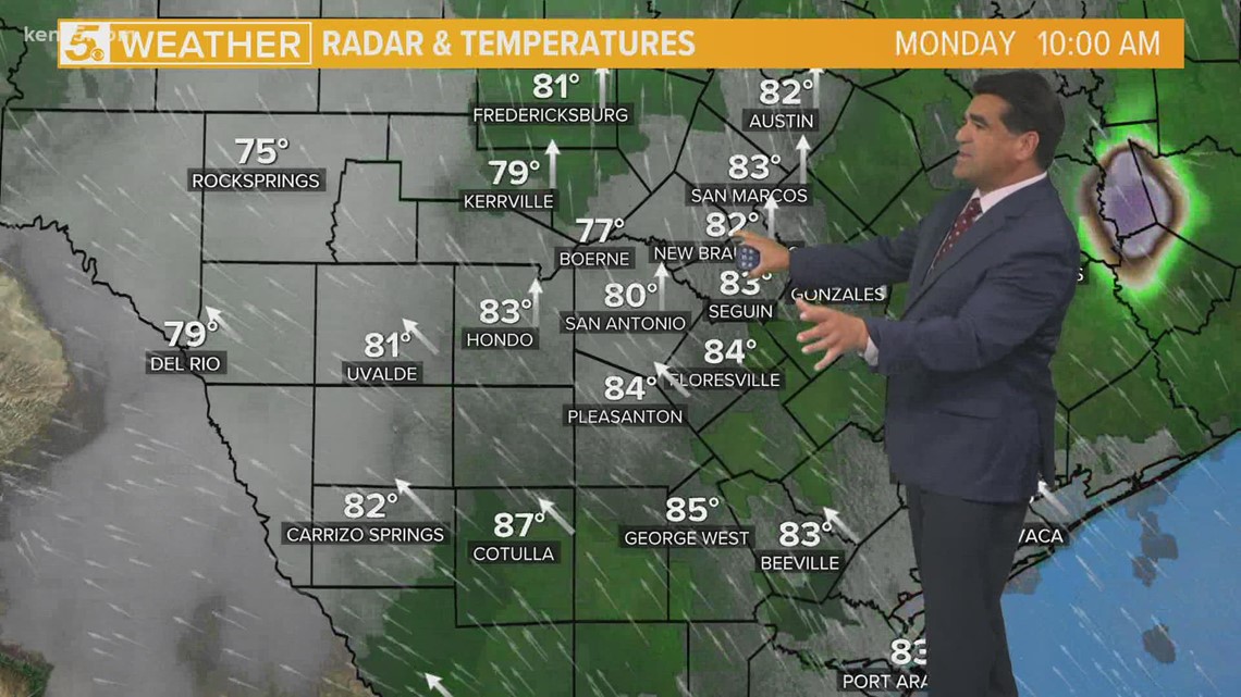 The 'Cado Queen: Meet the woman behind the viral 'peel the avocado ...