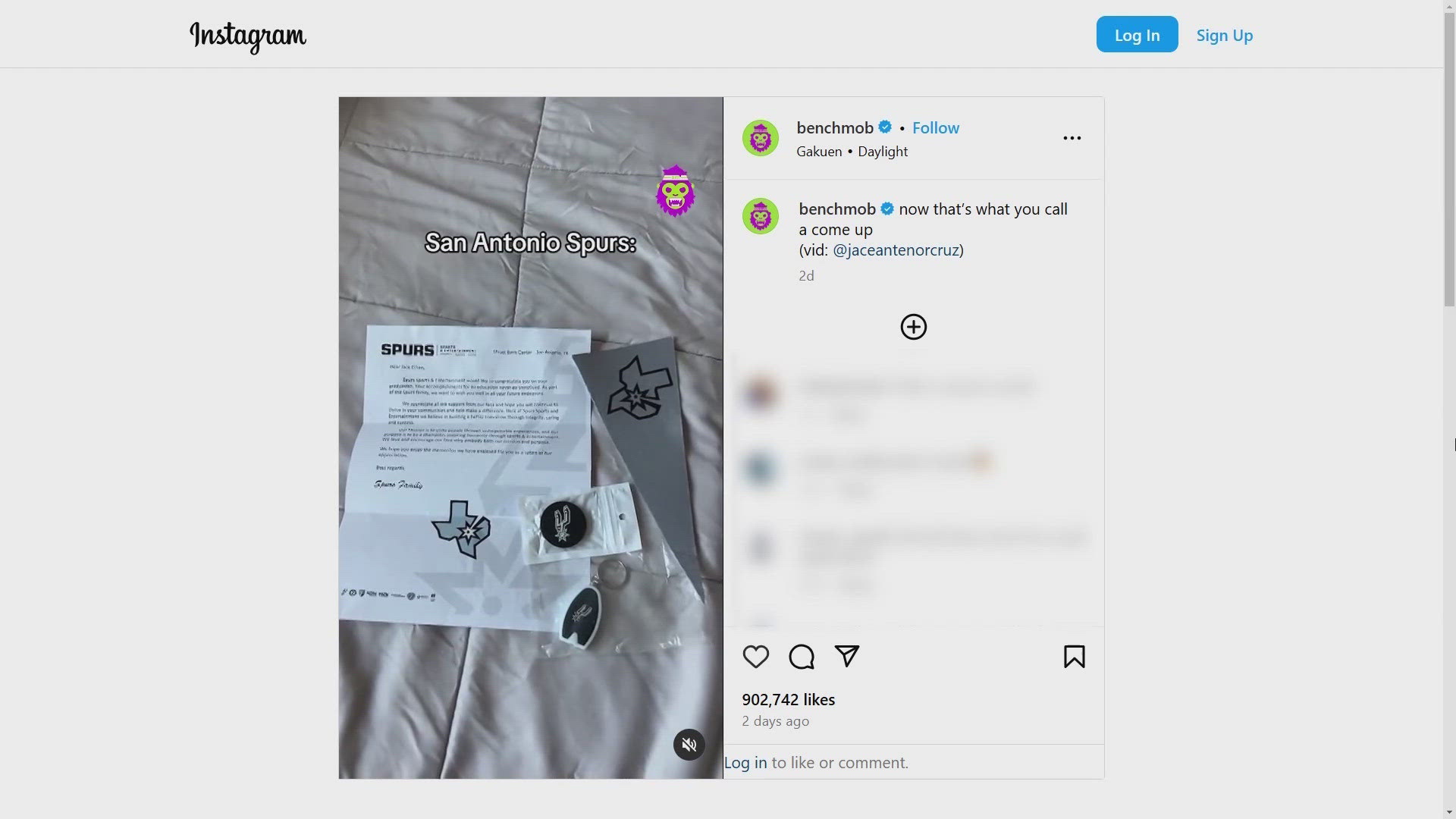 Texas State University student sends his graduation card to the Spurs ...