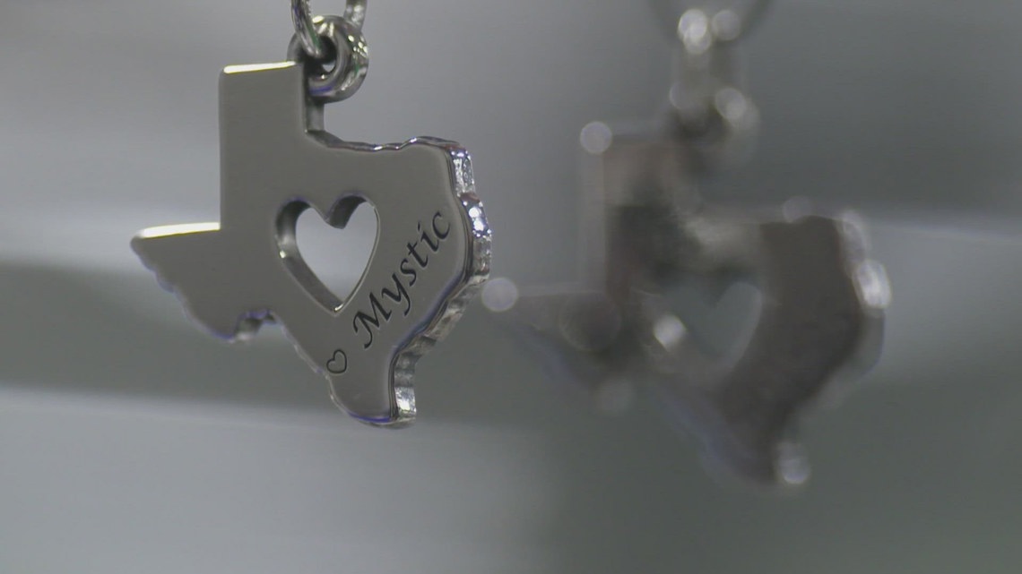 James Avery jewelry became tradition at Camp Mystic in the 1950s ...