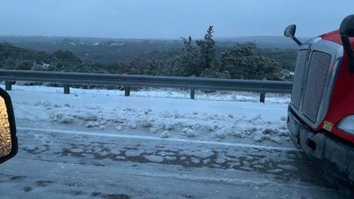 Traffic at I-10 between Junction and Kerrville slowed to craft amid icy ...