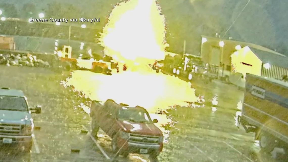 Caught on camera: Lightning strikes a truck damaging interior | kens5.com
