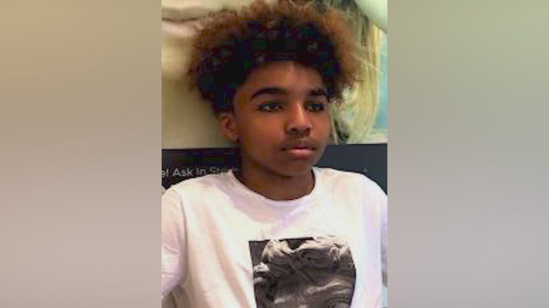 The 'Cado Queen: Meet the woman behind the viral 'peel the avocado ...