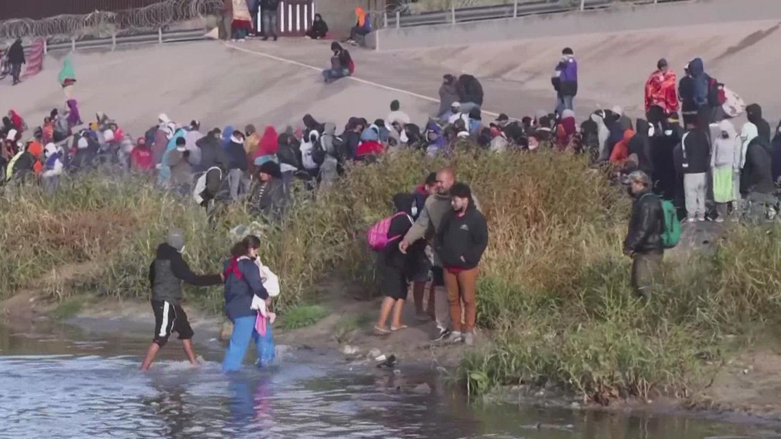 Massive influx of migrants overwhelming one border town | kens5.com