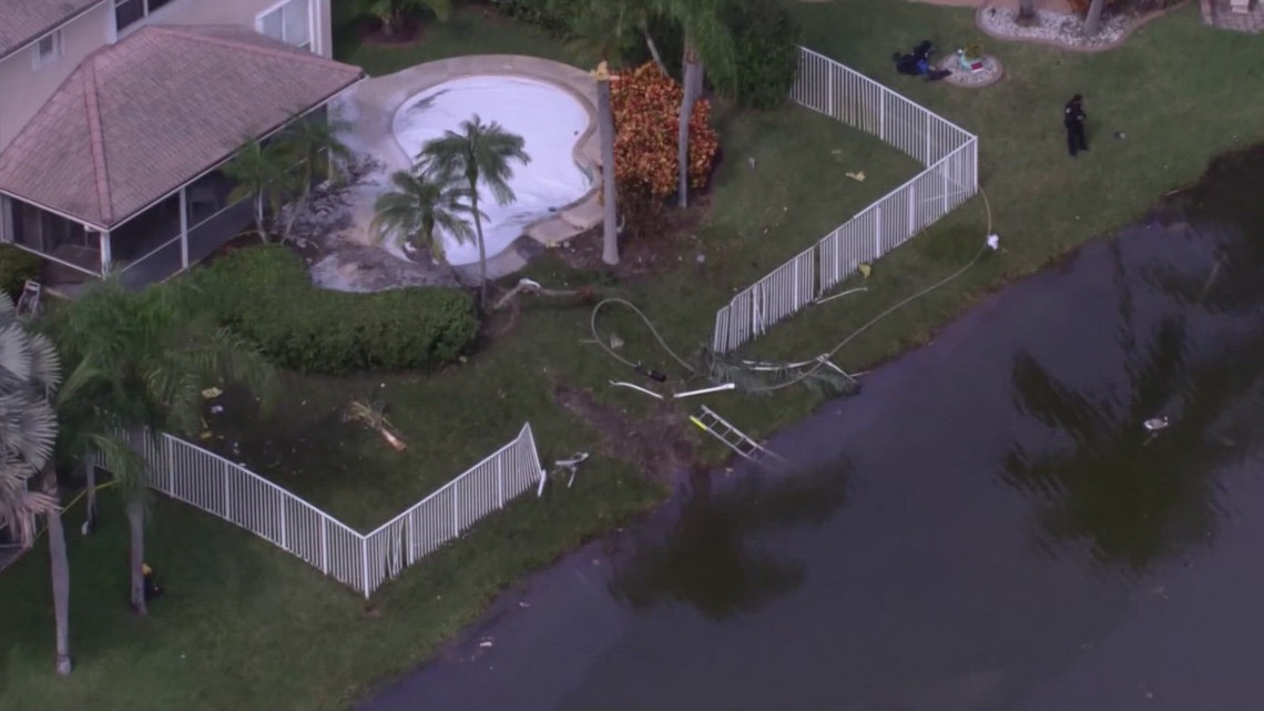 Plane carrying hurricane relief supplies to Jamaica crashes in Florida ...