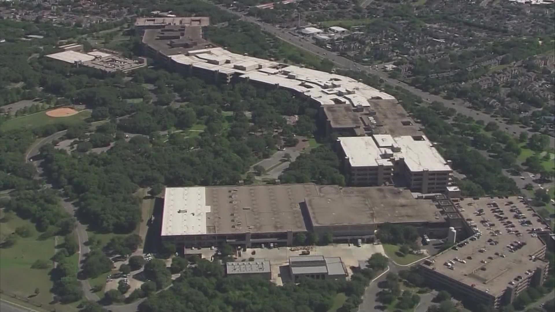 USAA confirms investigation after two women arrested for allegedly stealing money from customers ...