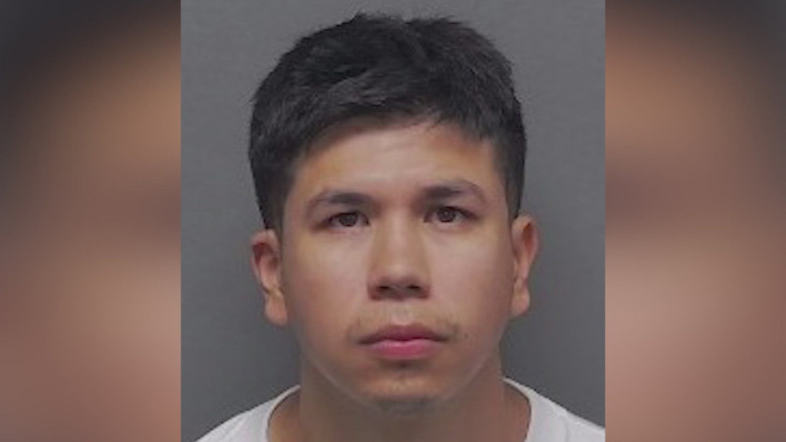 SAPD: Local teacher allegedly took inappropriate pictures of student in ...