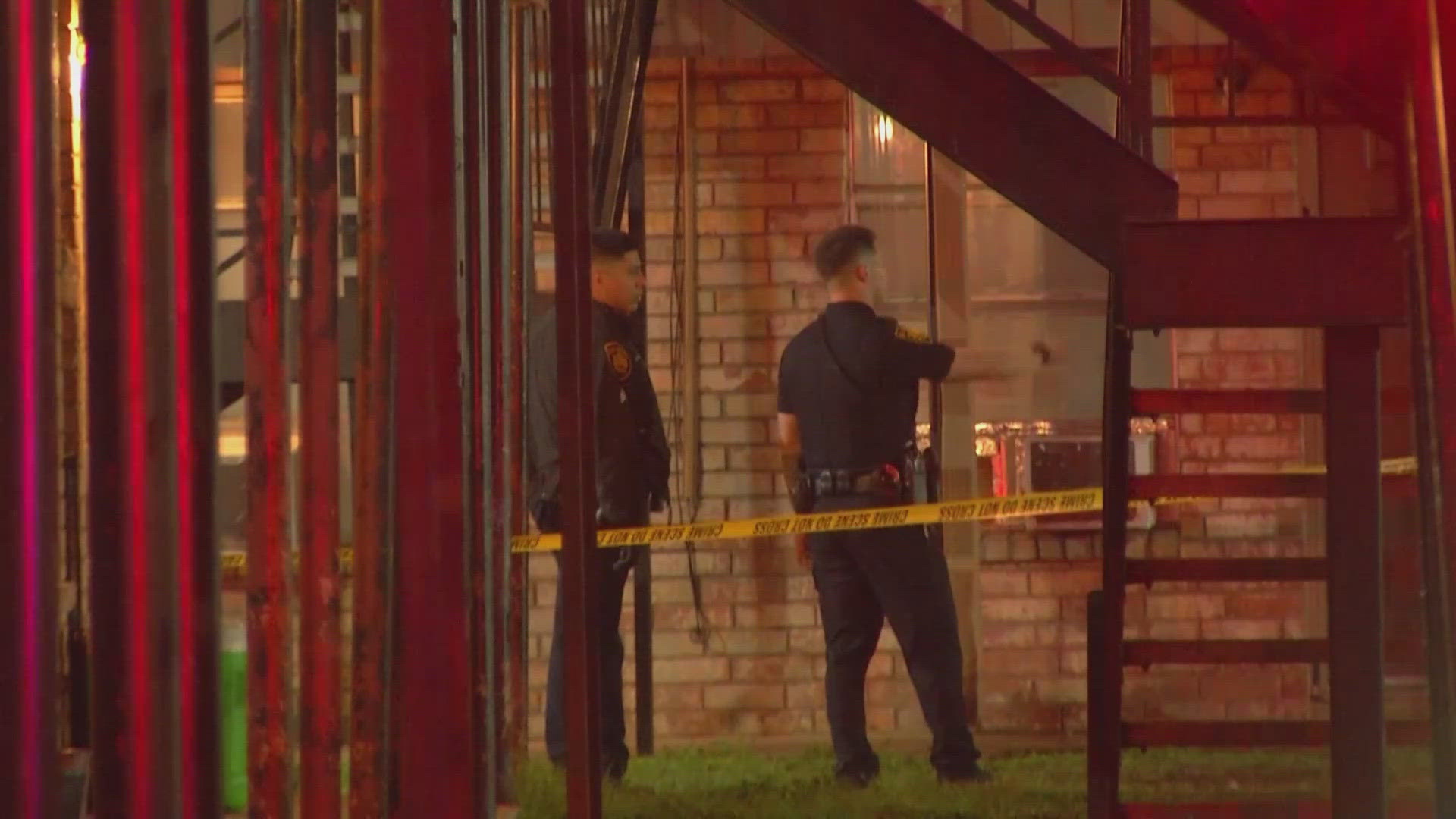 SAPD: Man killed after robbery turns deadly at apartment complex on ...