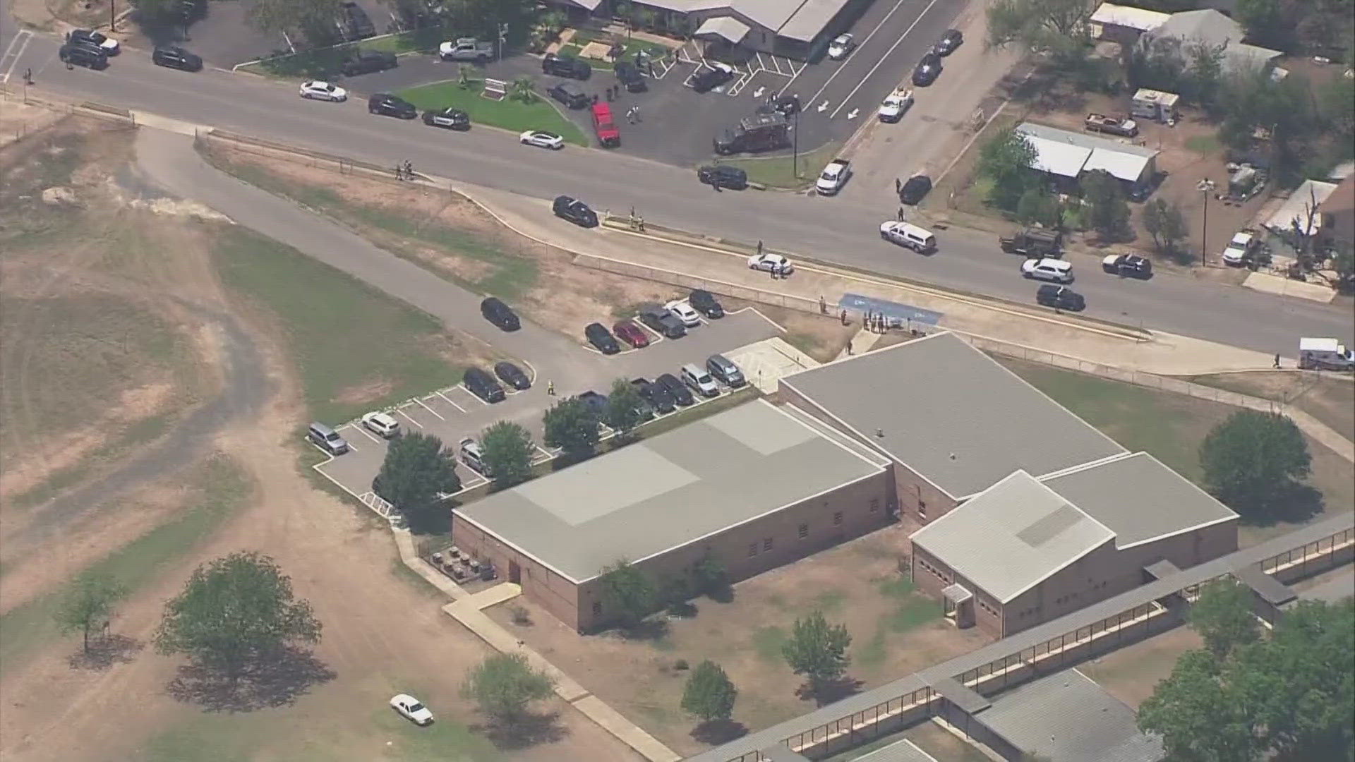 Thousands more documents tied to Robb Elementary shooting have been ...