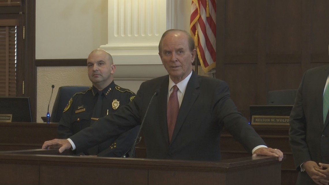 Judge Wolff: 'If it was up to me, there wouldn't be one constable left ...