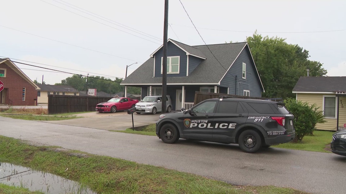11-year-old boy dies after being shot while playing ding-dong-ditch, Houston police say | kens5.com